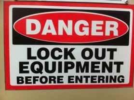 Electrical Safety Signs: Vital to Safety at Work